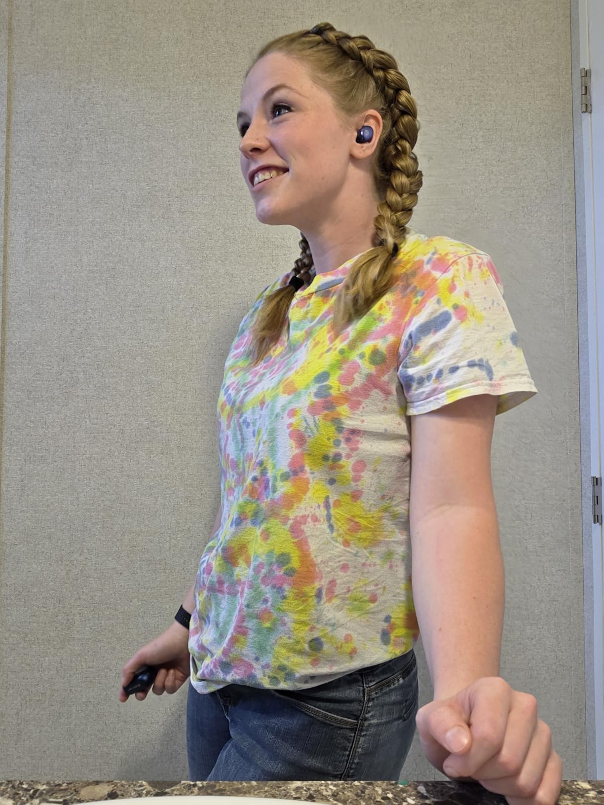 13 Best Earbuds for Small Ears (June 2026): Expert Reviews